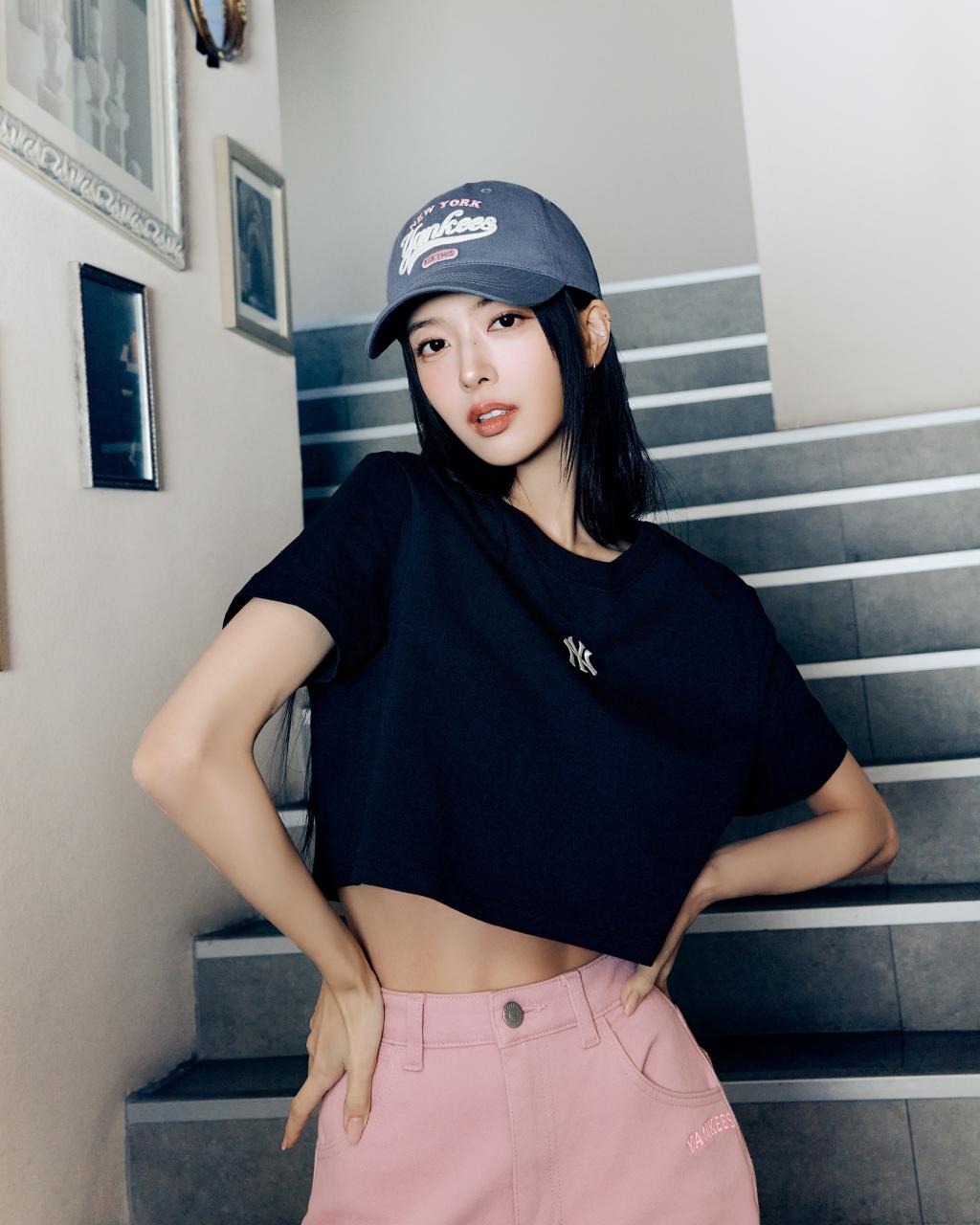 익스트림무비 - 노정의 MLB 24SS 바시티 컬렉션 화보 #2