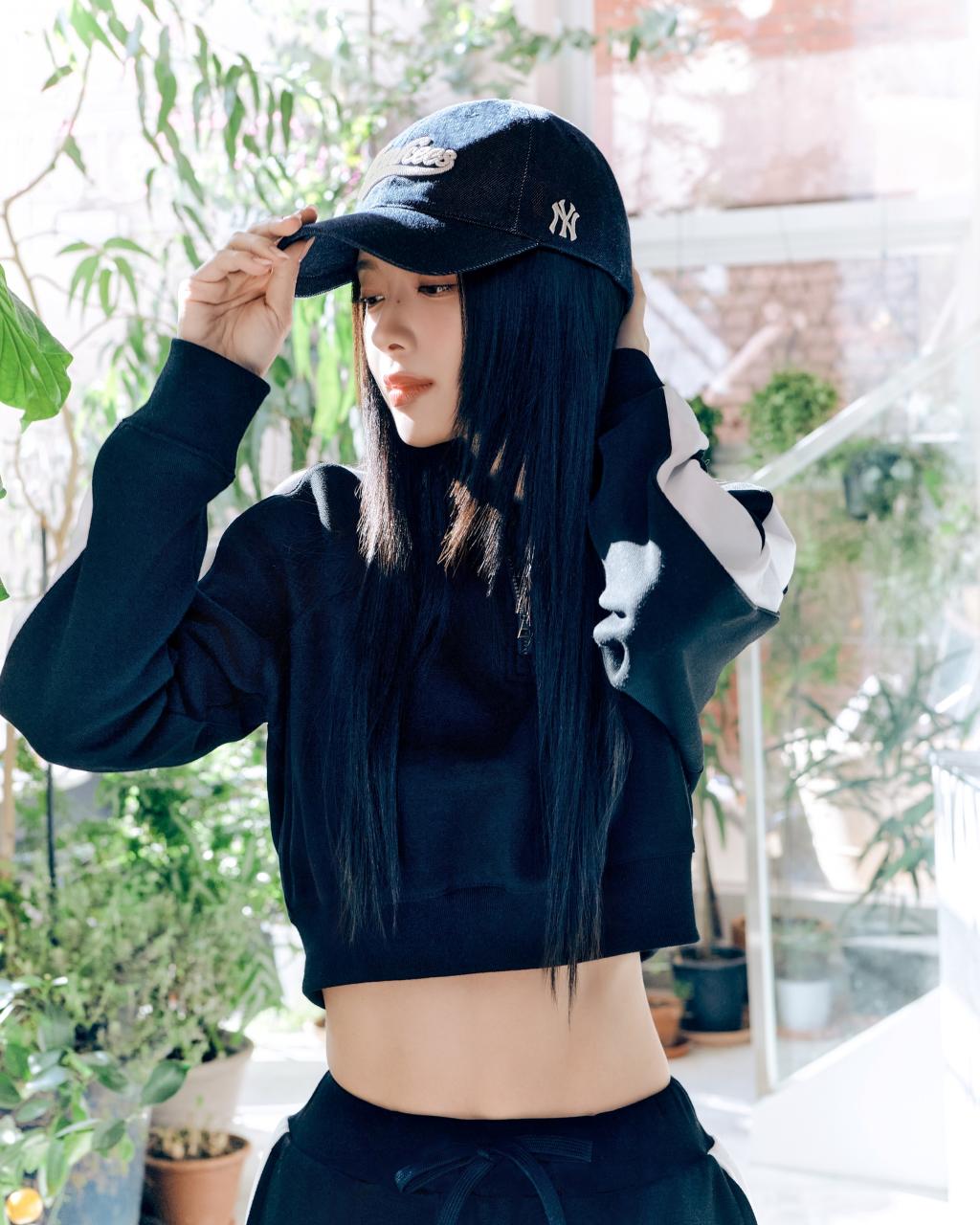 익스트림무비 - 노정의 MLB 24SS 바시티 컬렉션 화보 #2