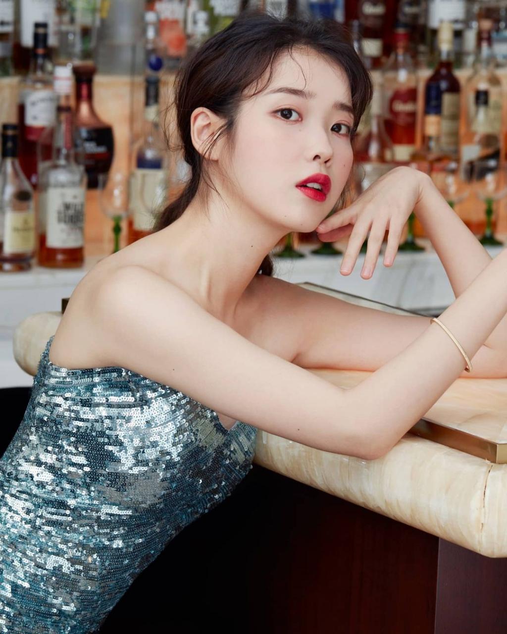 익스트림무비 - 아이유 참이슬화보 4차