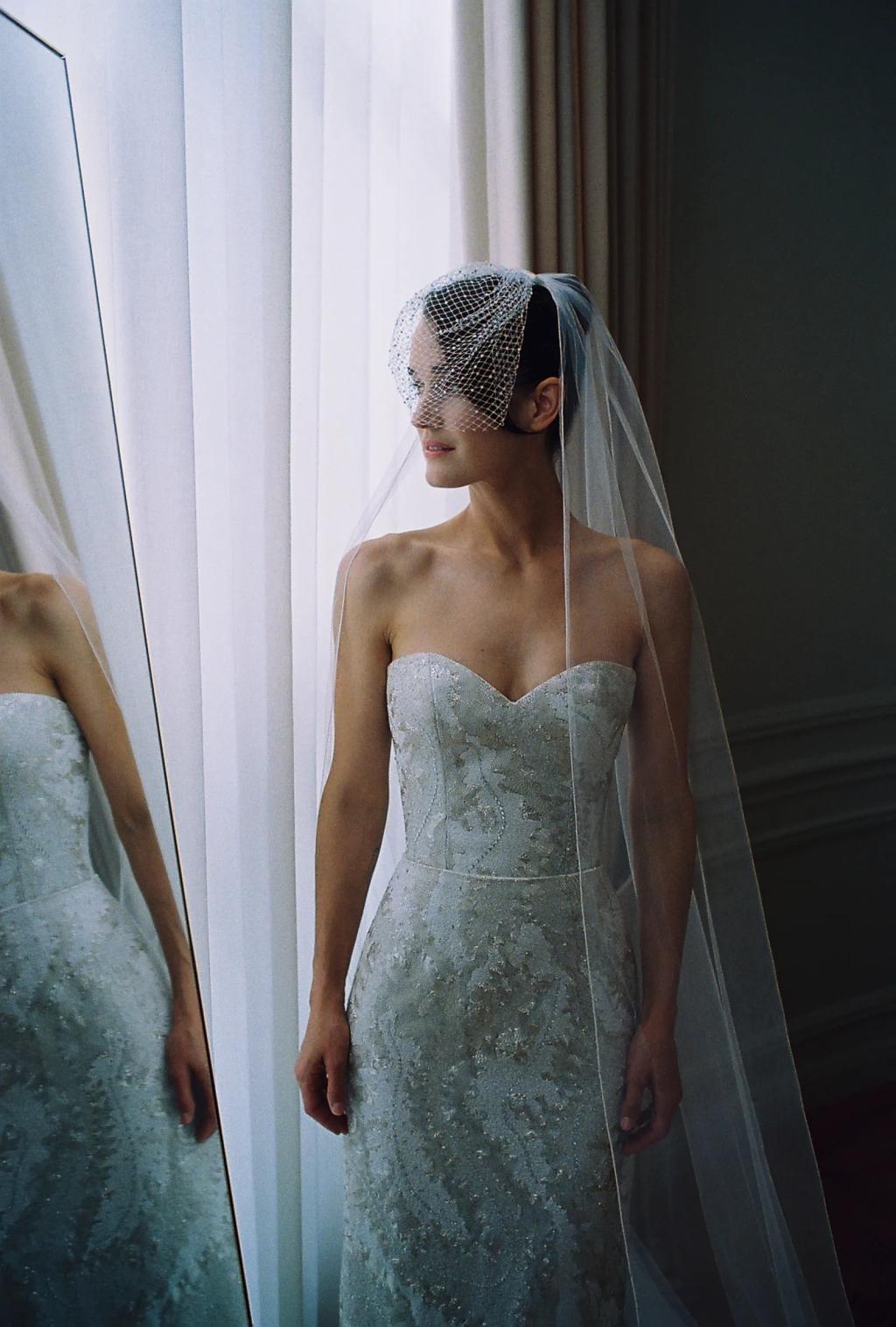 익스트림무비 - 클로이 모레츠, 모델 케이트 해리슨과 결혼