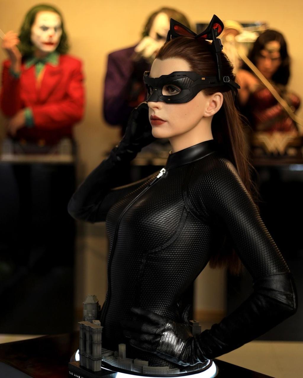 익스트림무비 - ‘다크나이트 라이지즈’ 셀리나 카일 인피니티튜디오 실사이즈 스태츄