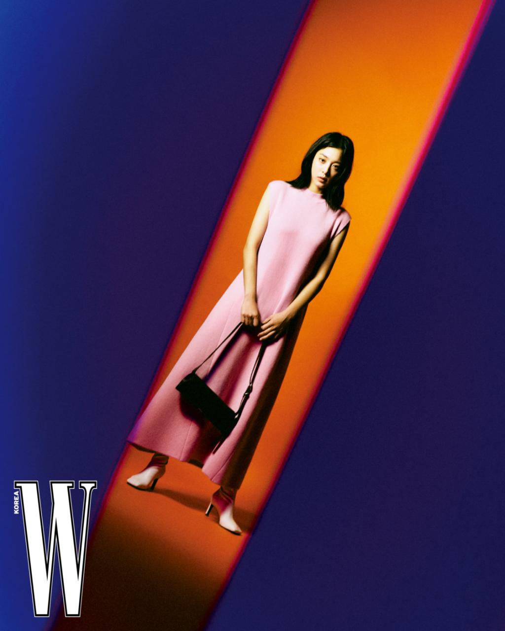 익스트림무비 설인아 W 12월호 화보
