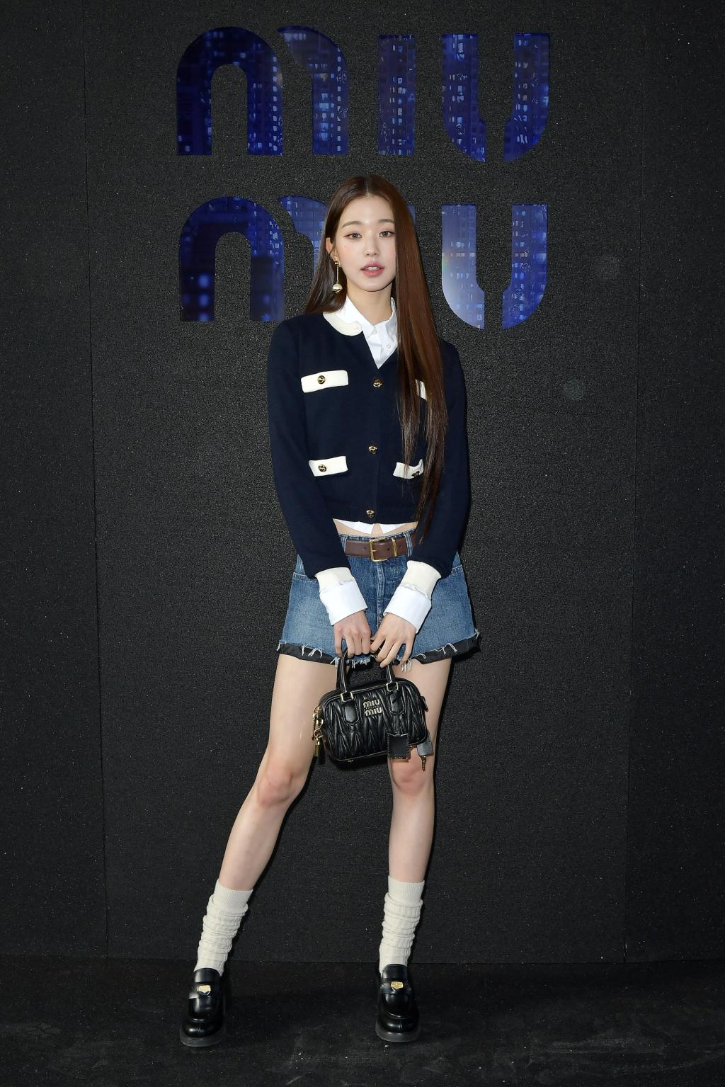 익스트림무비 - 윤아, 장원영 미우미우 2023 SS 패션쇼