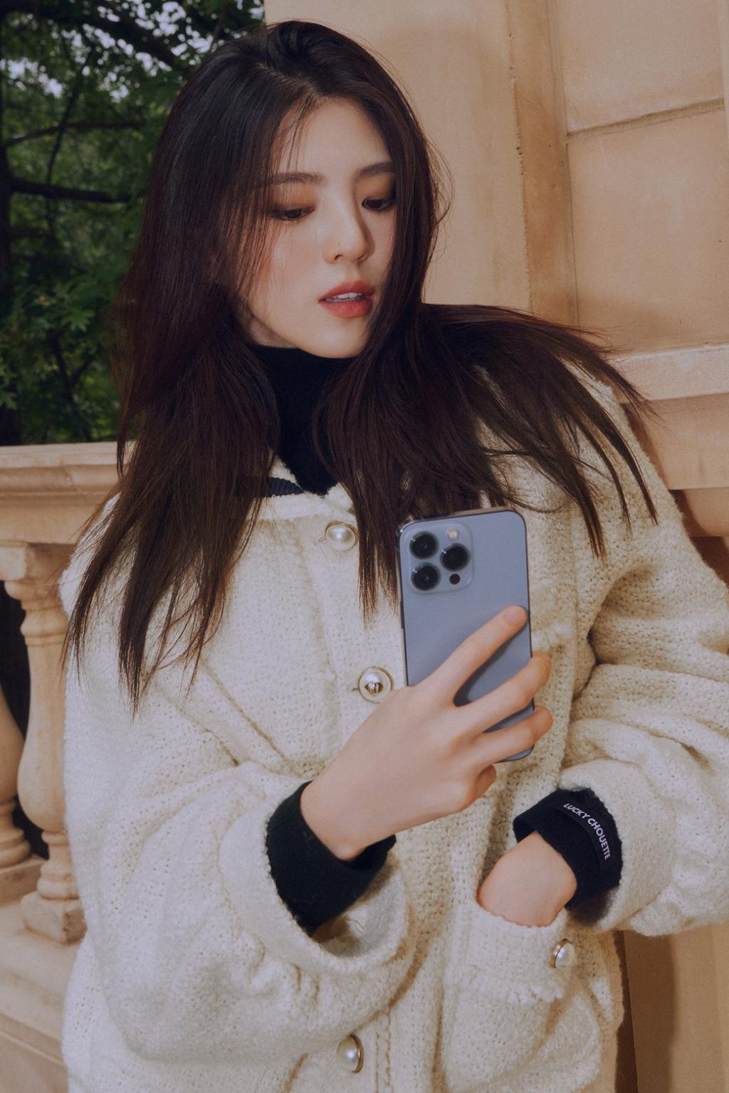 익스트림무비 - 한소희 럭키슈에뜨 22FW