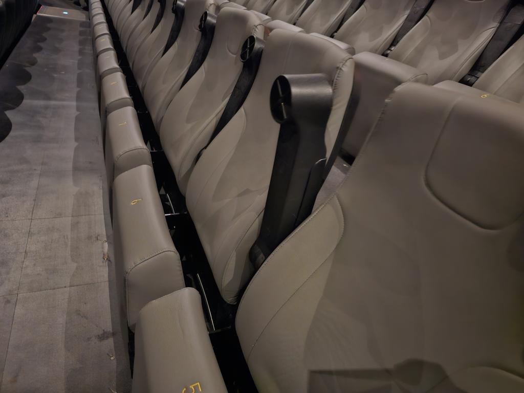 익스트림무비 - 용산 CGV 17관이 달라졌어요!!!