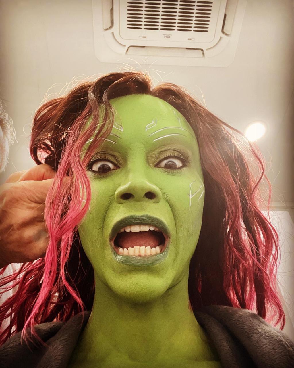 익스트림무비 - 조이 샐다나 가오갤 3 가모라 분장 사진들