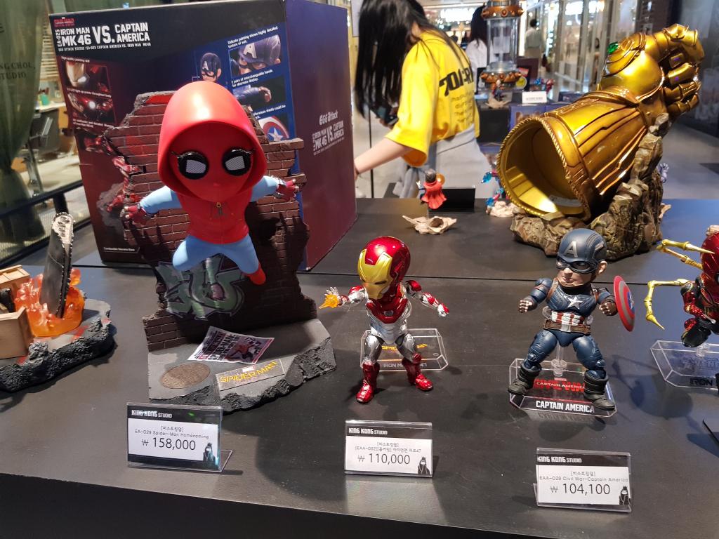 익스트림무비 - 용산 아이파크몰 6F에 피규어 전시!