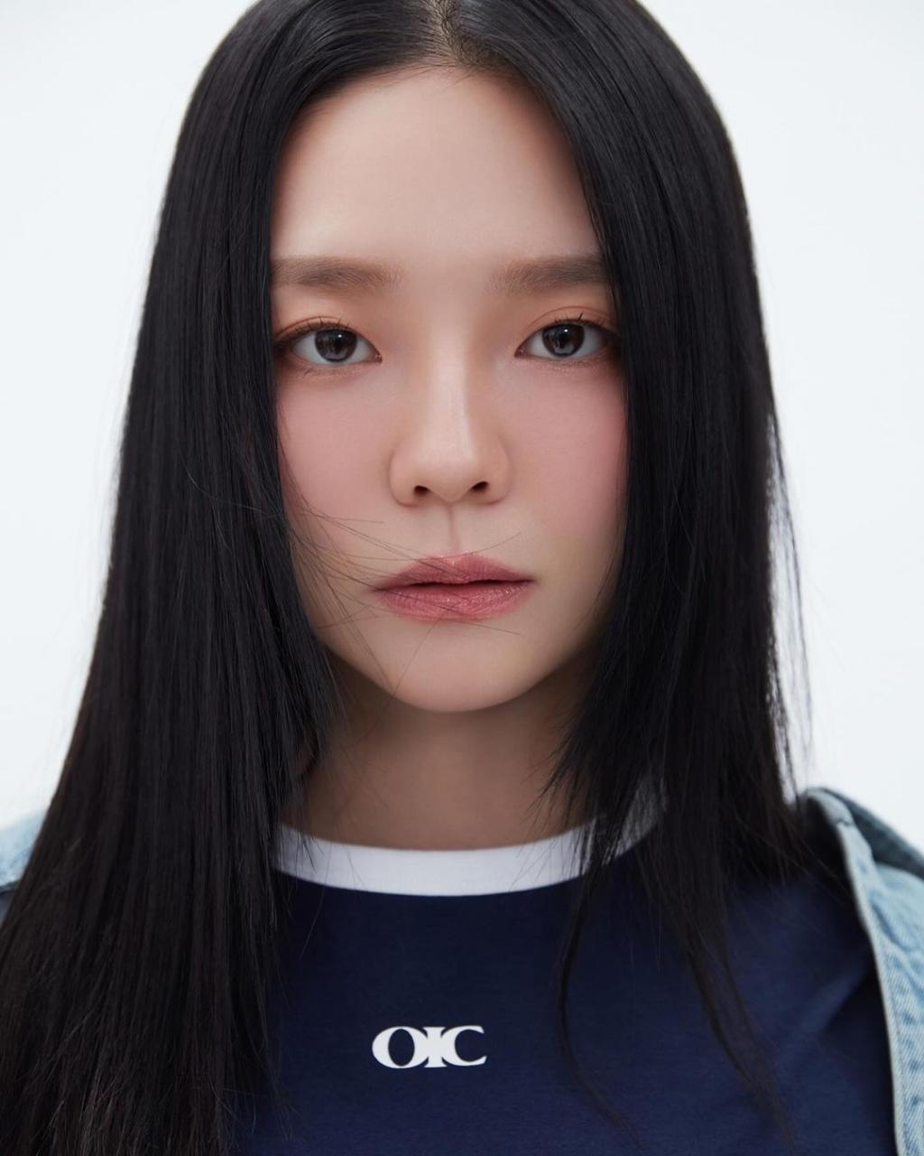 익스트림무비 - 이솜 OIC 컬렉션 화보