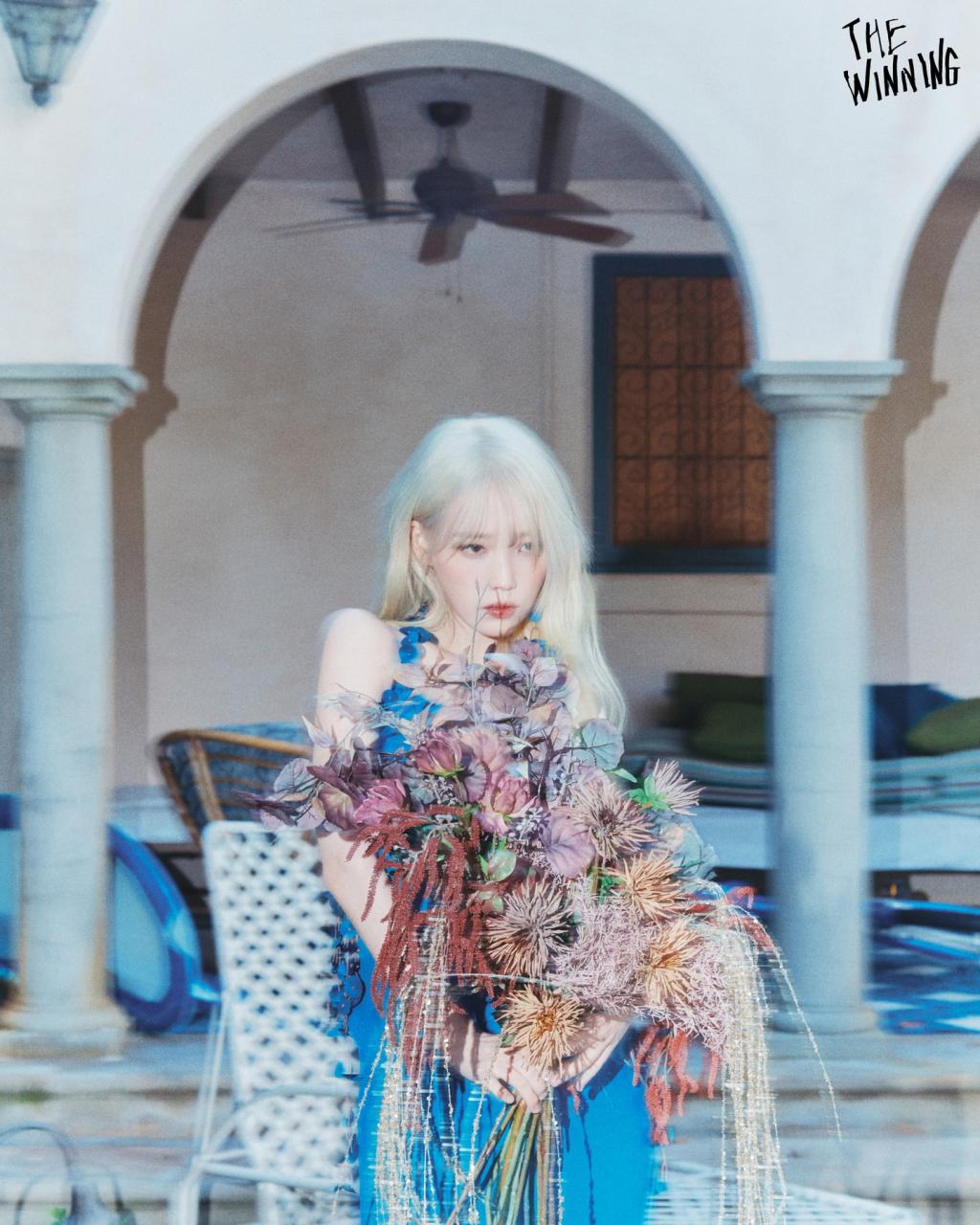 익스트림무비 - 아이유 6번째 미니앨범 '더 위닝' 컨셉 포토, 앨범 팩샷 - 이담엔터