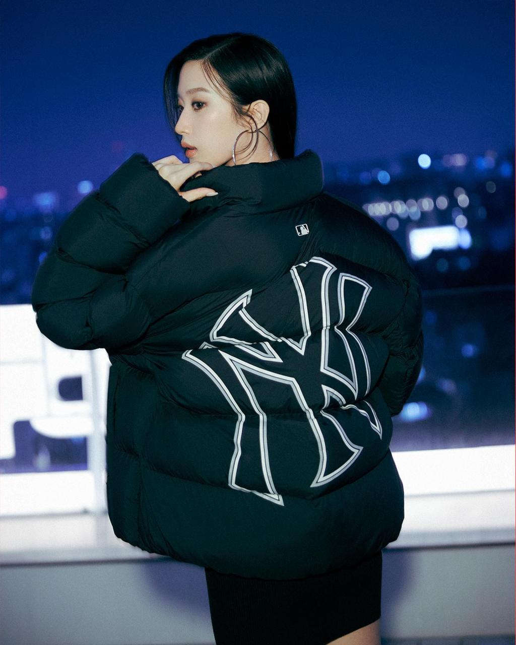 익스트림무비 - 문가영 MLB 23FW