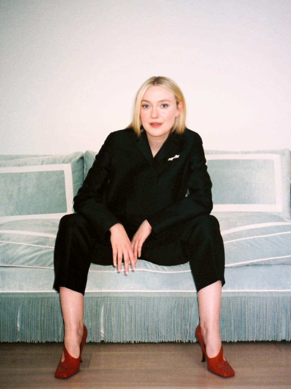 익스트림무비 - 다코타 & 엘 패닝 Lewellen Pictures March 2025