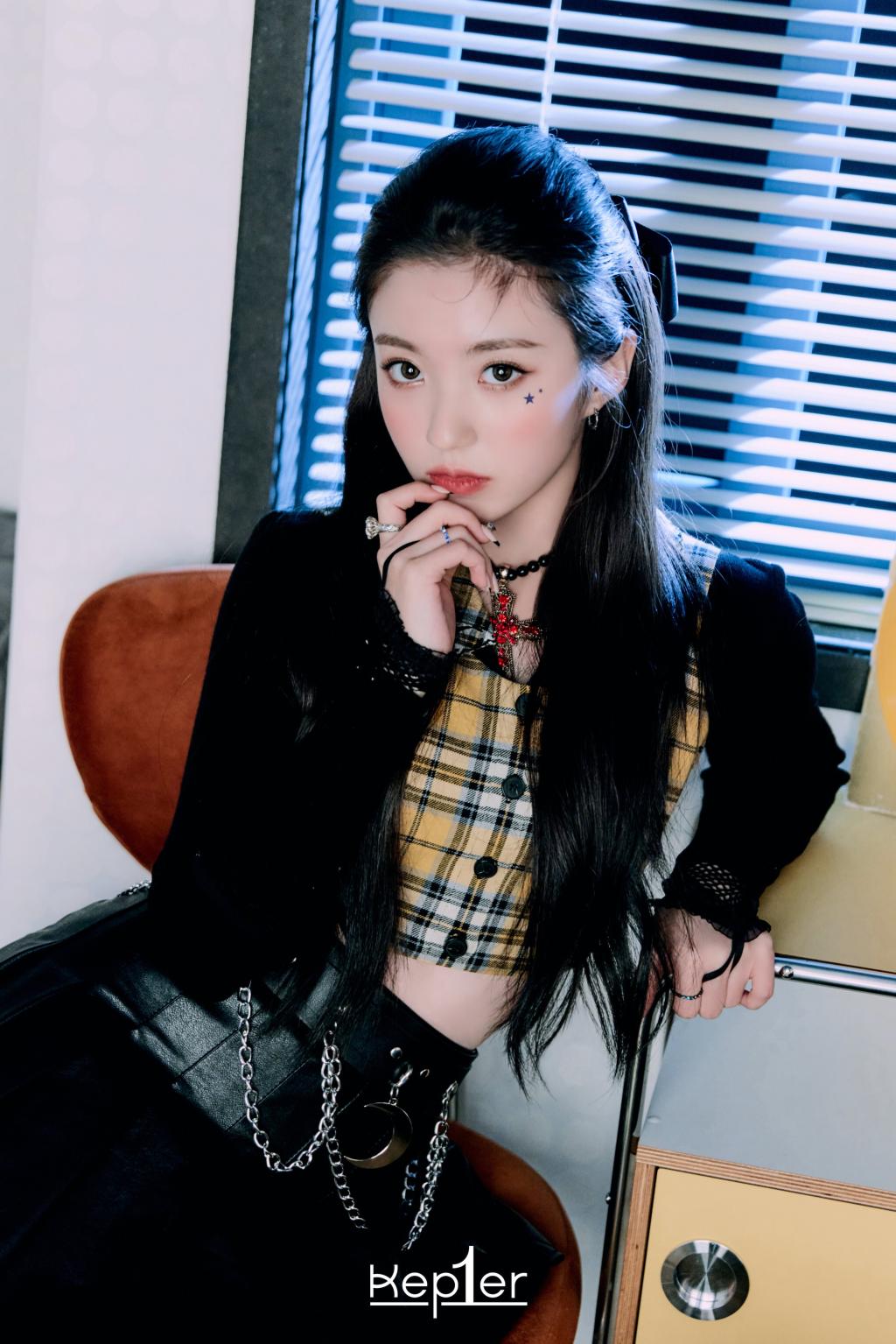 익스트림무비 - 케플러 FIRST IMPACT Concept Photo
