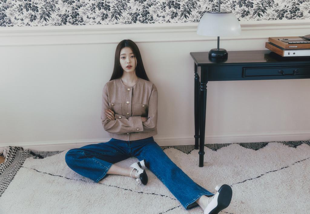 익스트림무비 - 아이브 장원영 SJSJ 2023 봄 화보 #1 #2 (3700x)