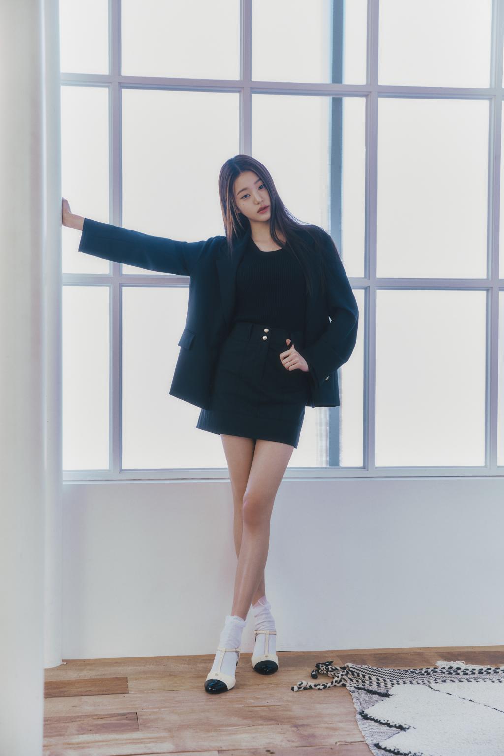 익스트림무비 - 아이브 장원영 SJSJ 2023 봄 화보 #1 #2 (3700x)