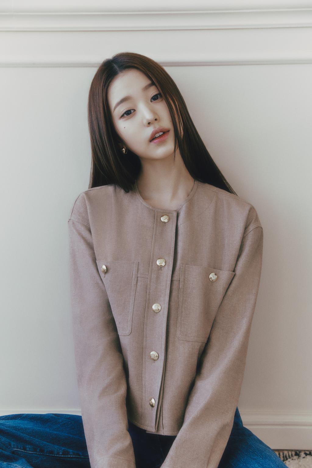 익스트림무비 - 아이브 장원영 SJSJ 2023 봄 화보 #1 #2 (3700x)