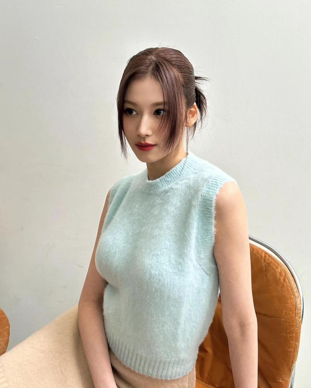 익스트림무비 - 오늘 갤러리 - 에스파 닝닝 데이즈드코리아 / 사나 사나 / 블핑 로제, 리사