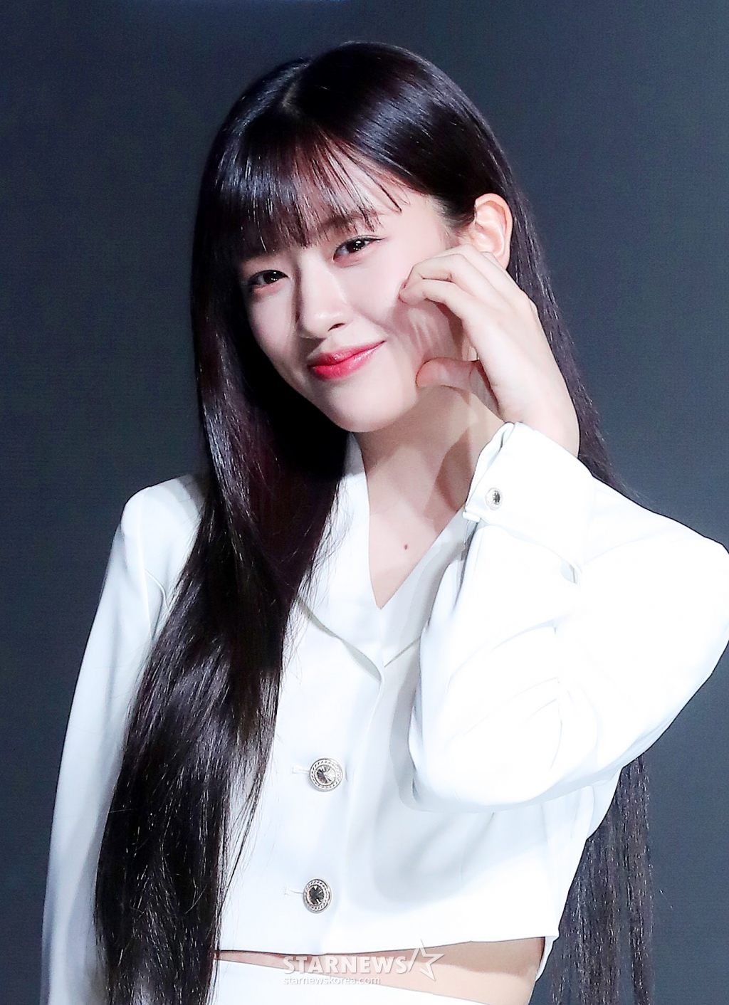익스트림무비 아이브 장원영 안유진 첫 번째 정규 앨범 Ive Ive 기자간담회 사진 블랙핑크 지수 리사 04 10