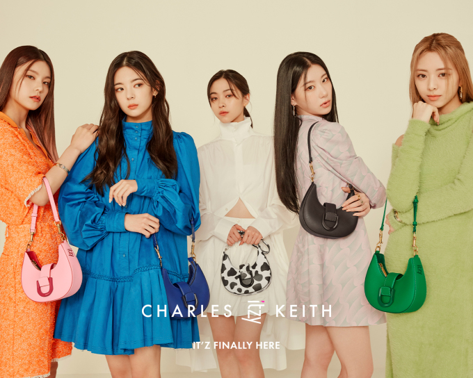 익스트림무비 - ITZY CHARLES & KEITH, 리미티드 에디션 'ITZ MINE' 컬렉션 화보