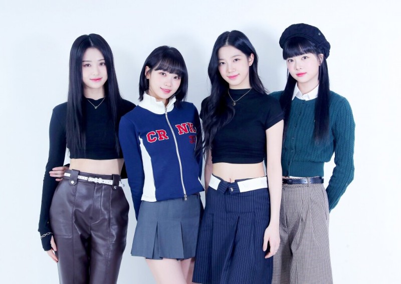 익스트림무비 - 르세라핌 허윤진, 김채원, 카즈하, 홍은채 StarNews for 2023 AAA