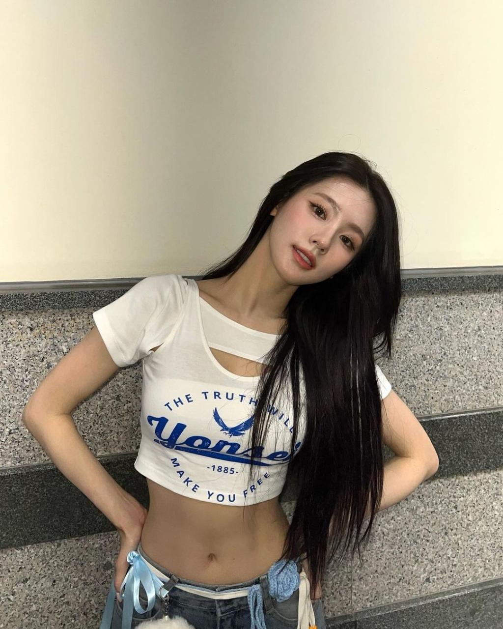 익스트림무비 - 오늘 갤러리 - 박기량 MAXIM 커버 / 선미 디지털싱글 포스터, 인스타 / 트와이스 사나 르니나 24SS 컬렉션 화보 / 신수지 최근 / 미연 최근 ...