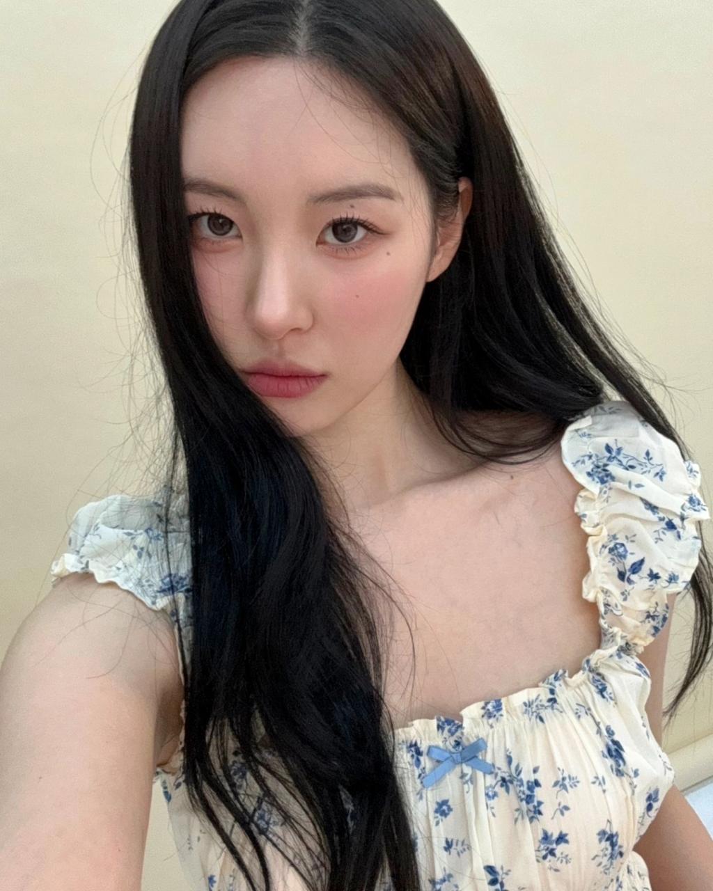 익스트림무비 - 오늘 갤러리 - 박기량 MAXIM 커버 / 선미 디지털싱글 포스터, 인스타 / 트와이스 사나 르니나 24SS 컬렉션 화보 / 신수지 최근 / 미연 최근 ...