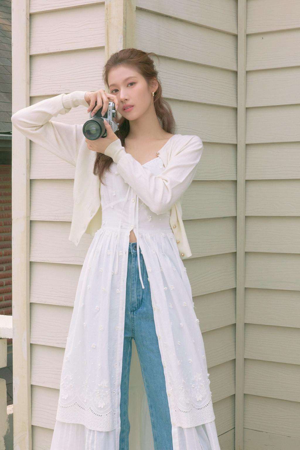 익스트림무비 - 오늘 갤러리 - 박기량 MAXIM 커버 / 선미 디지털싱글 포스터, 인스타 / 트와이스 사나 르니나 24SS 컬렉션 화보 / 신수지 최근 / 미연 최근 ...