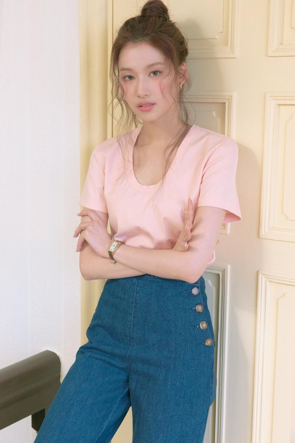 익스트림무비 - 오늘 갤러리 - 박기량 MAXIM 커버 / 선미 디지털싱글 포스터, 인스타 / 트와이스 사나 르니나 24SS 컬렉션 화보 / 신수지 최근 / 미연 최근 ...